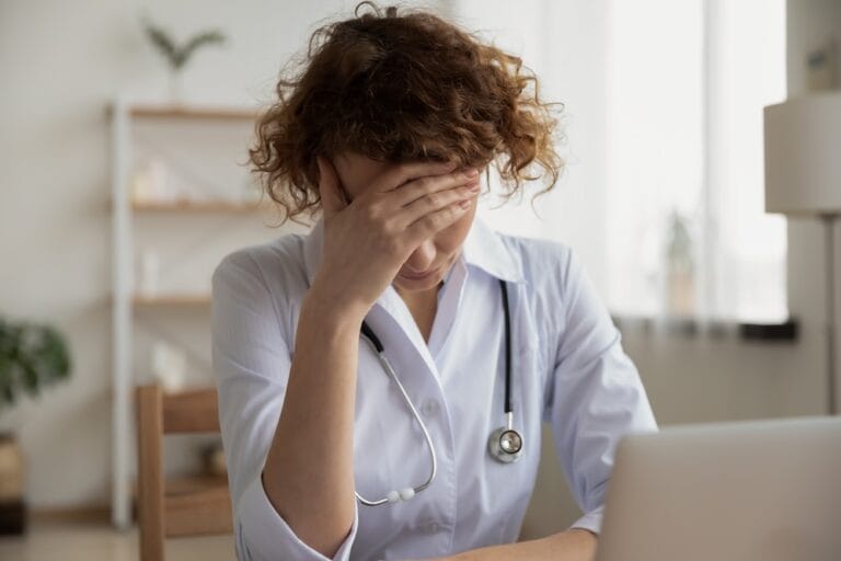 Effective Approaches to Combat Healthcare Staff Burnout: A Guide for ... Effective Approaches to Combat Healthcare Staff Burnout: A Guide for ...